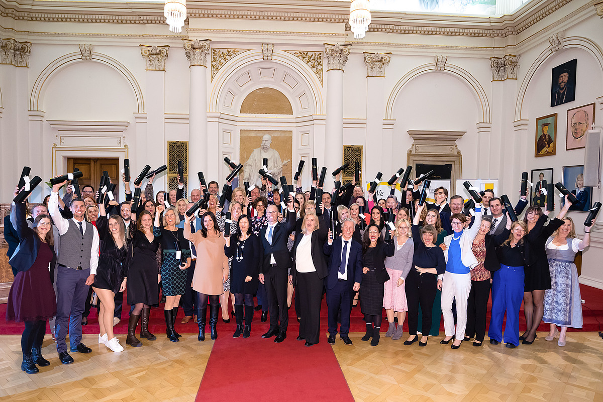 Neue Wege - UNI for LIFE - Weiterbildung in Graz